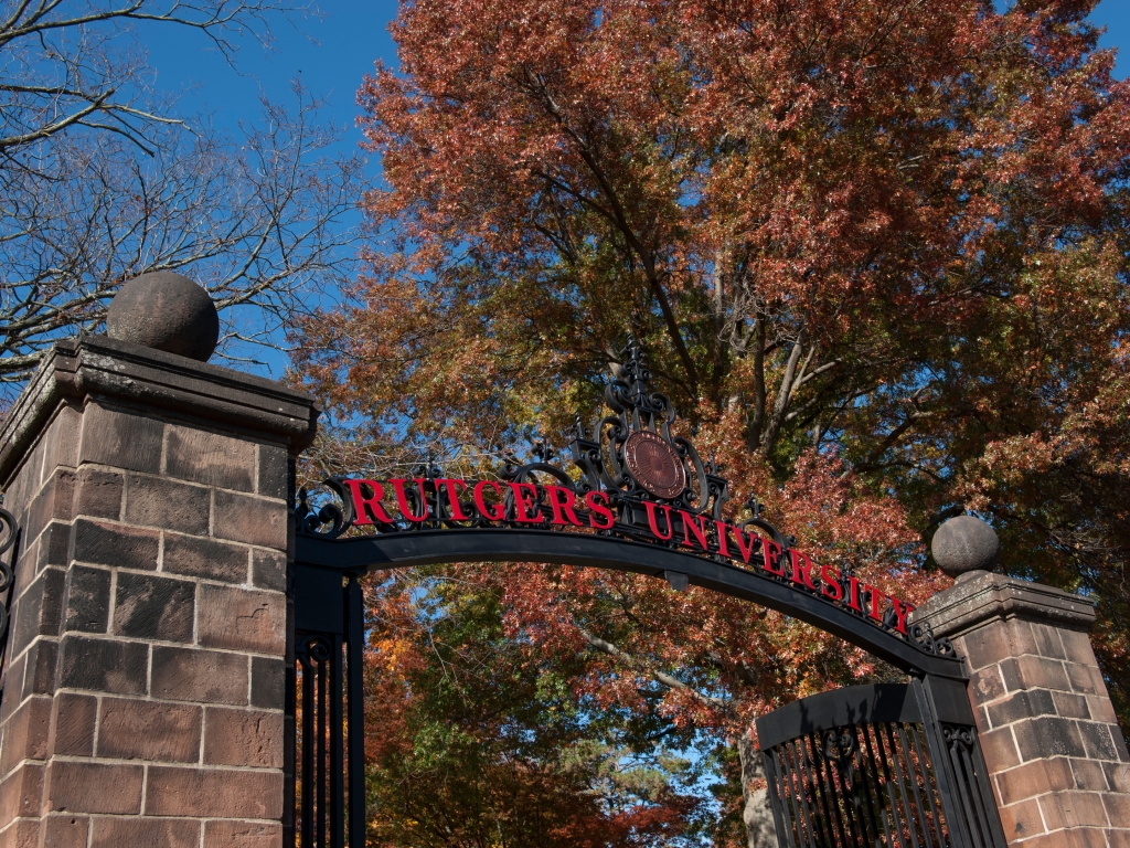 Alumni Perks | Rutgers University Foundation